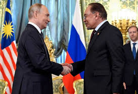 Anwar-Putin Strategic Diplomacy in a Fluid Geopolitical Context